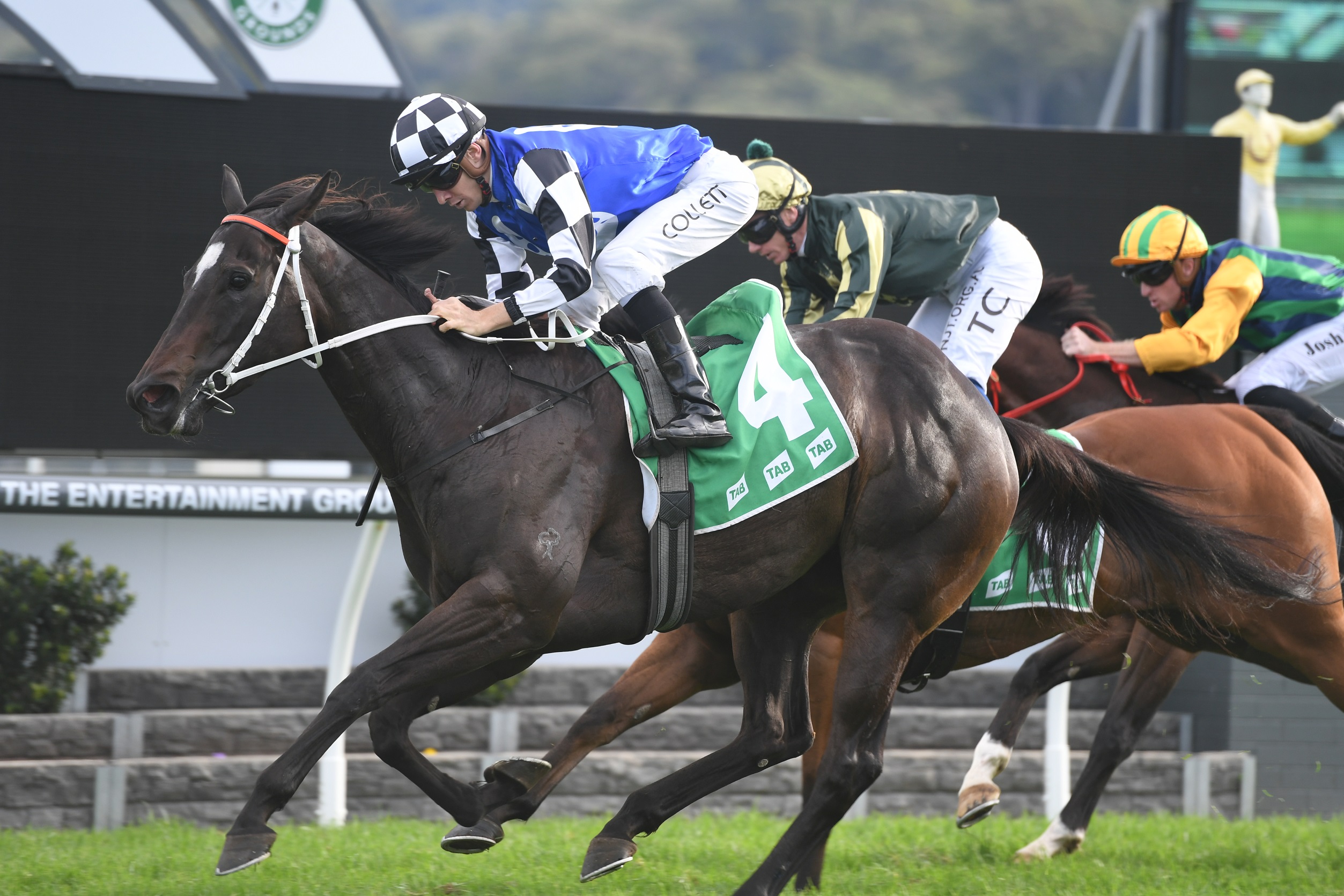 Trainer Kris Lees looking for an Enchanted finish | RacingFans.com.au